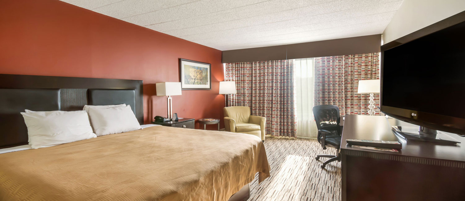 Hotel Guest Rooms in Exton, PA | Exton Hotel & Conference Center